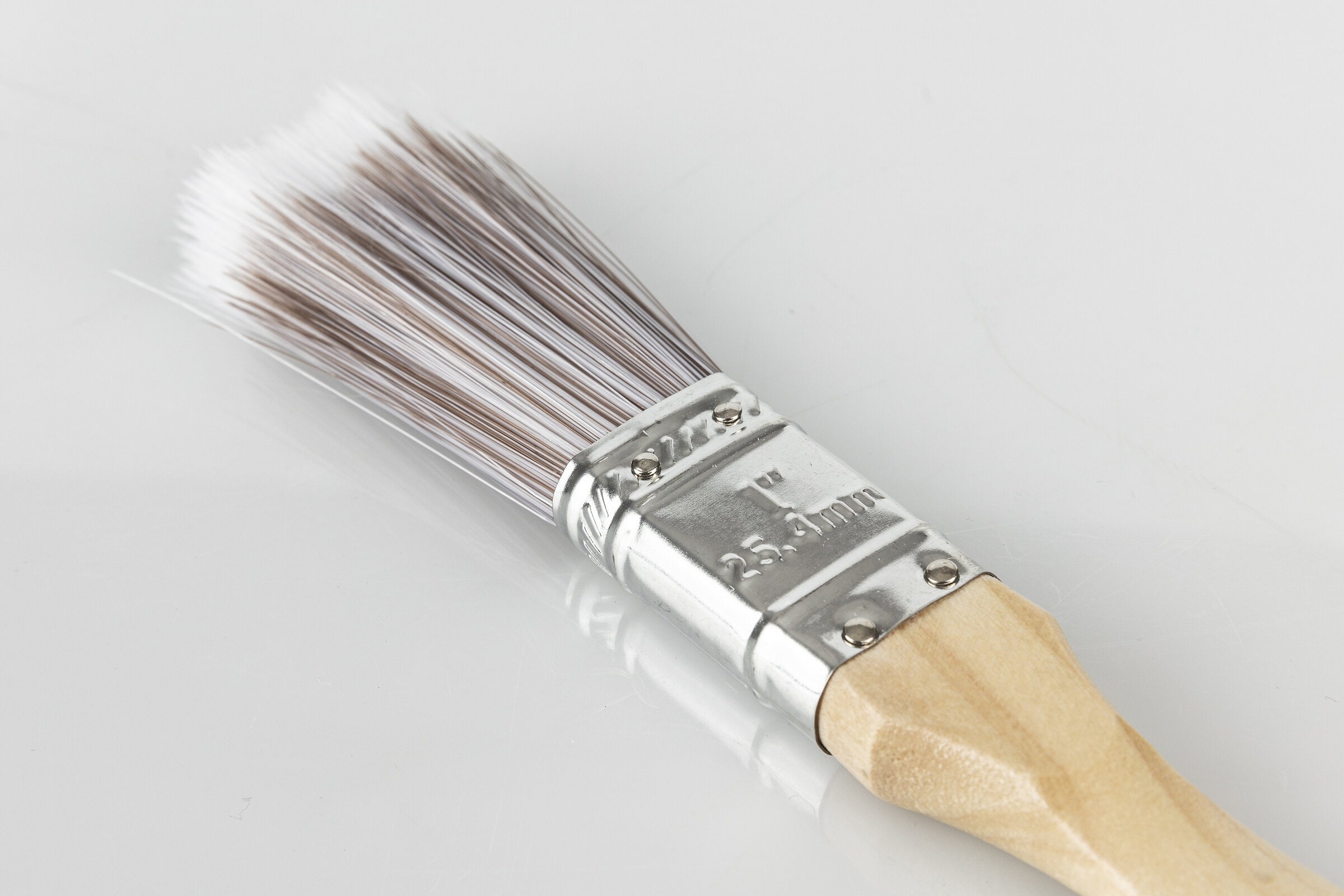 Köp Pensel, 25 mm hos Verktygsboden